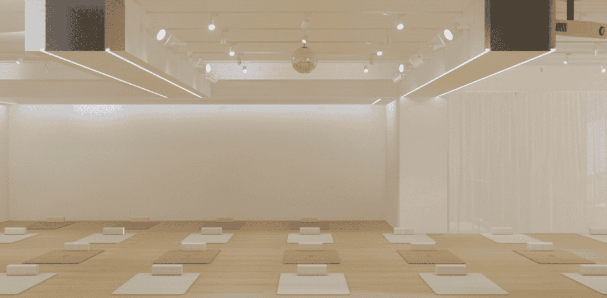 2025 台北瑜珈｜9 家瑜珈教室，課程種類、鄰近捷運站一次看 ！ - Inside Flow TTC